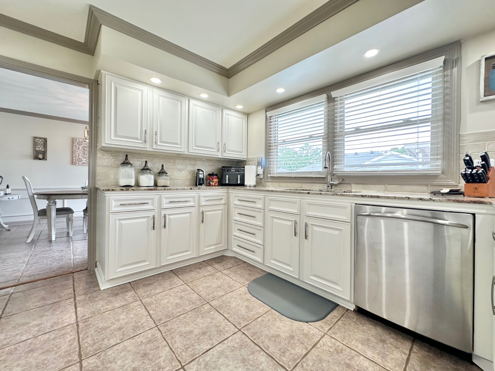 712 Carline Street, Berwick, Louisiana | Simon Real Estate. Morgan City ...